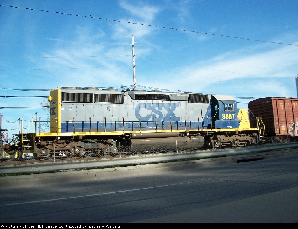 CSX 8887